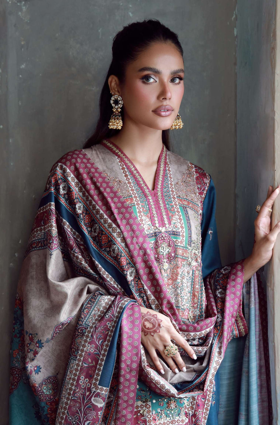 Hayaat (Life) - Rustic Orange Shawl – Manto USA